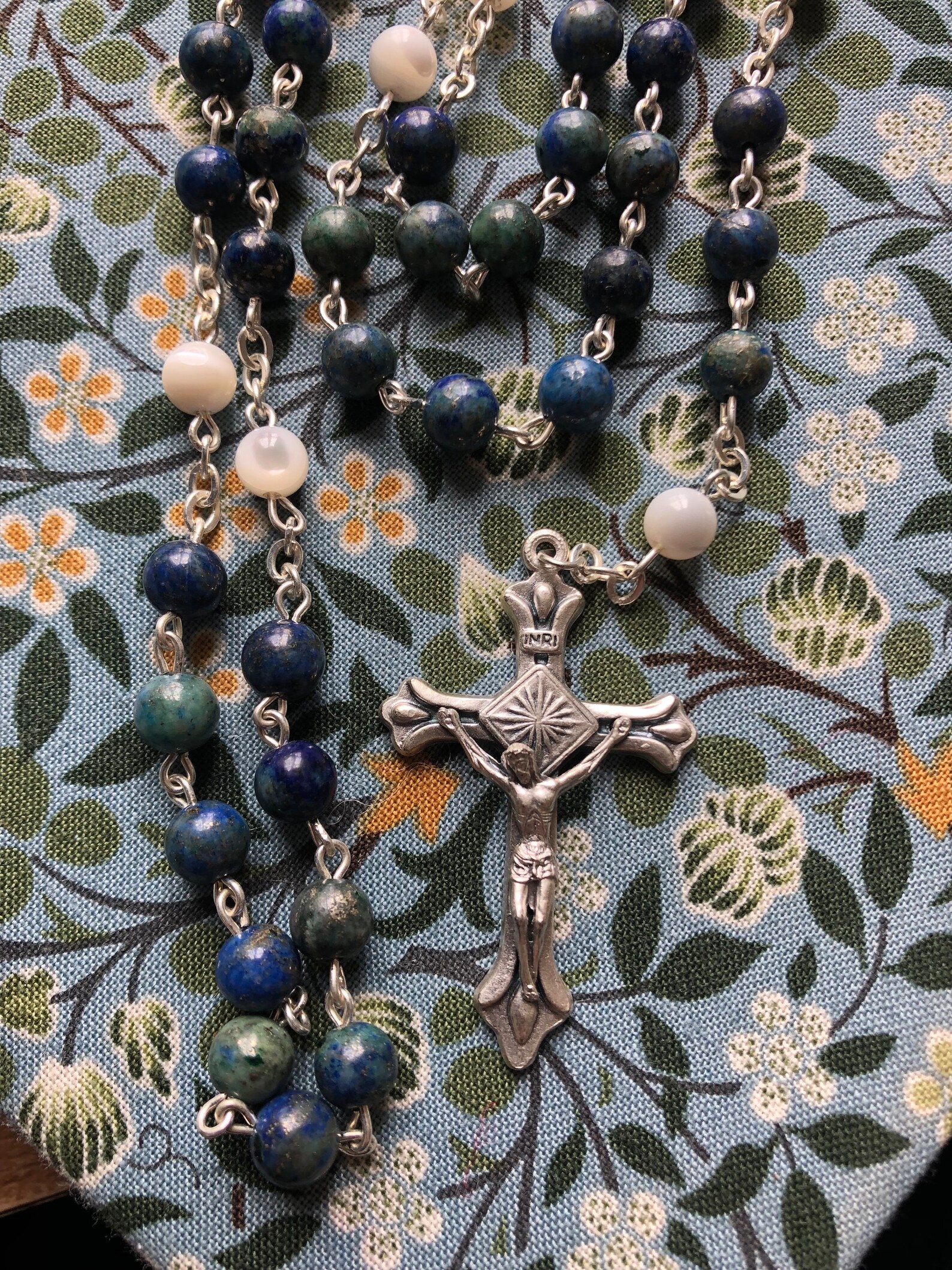 Mary Mother of the Earth Rosary - Etsy