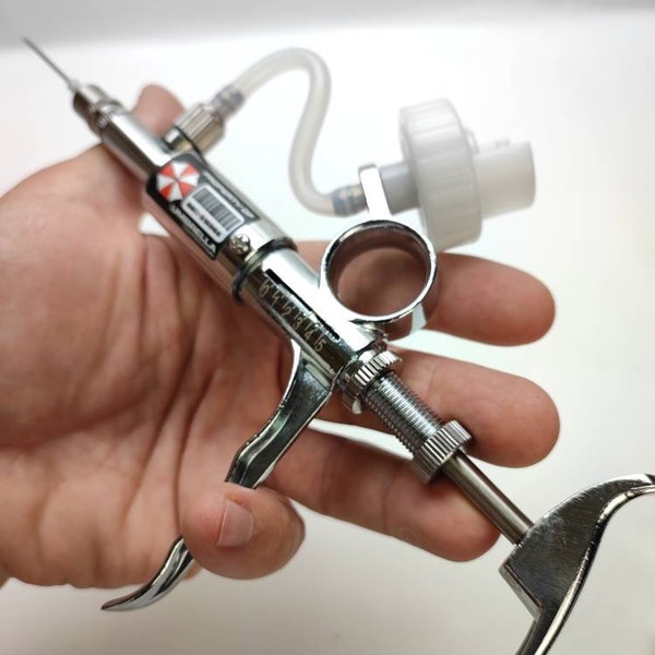 Resident Evil Syringe - Etsy Canada