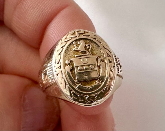 Antique 10ct Solid Gold Coat of Arms Signet Ring Size… - Gem