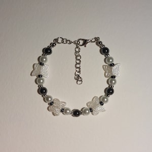 Acubi Styled Bracelets Series 1 Black White Beaded Bracelets Beaded ...