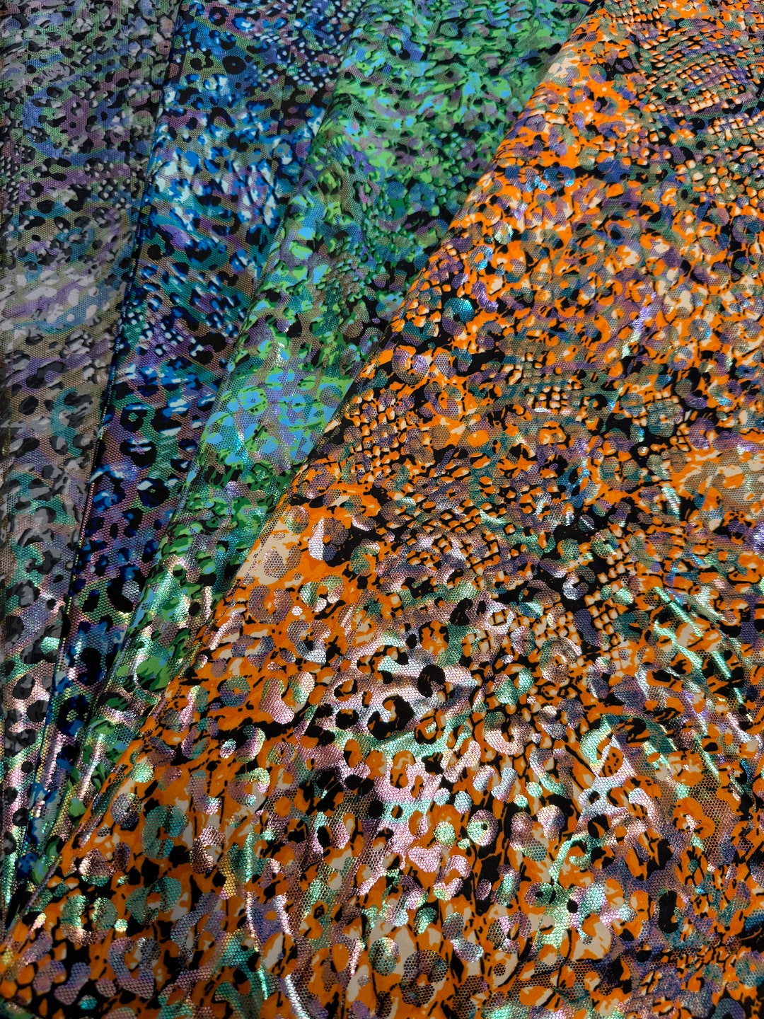 New Skin Reptile Design Prints on Nylon Spandex Hologram Metallic 4-way ...