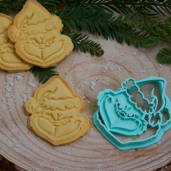 Grinch Cookie Cutter - Etsy