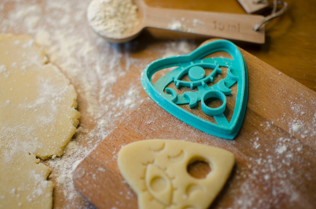 Ouija Drop Cookie Cutter. Wedding Cookie Cutter. Birthday Cookie Cutter ...
