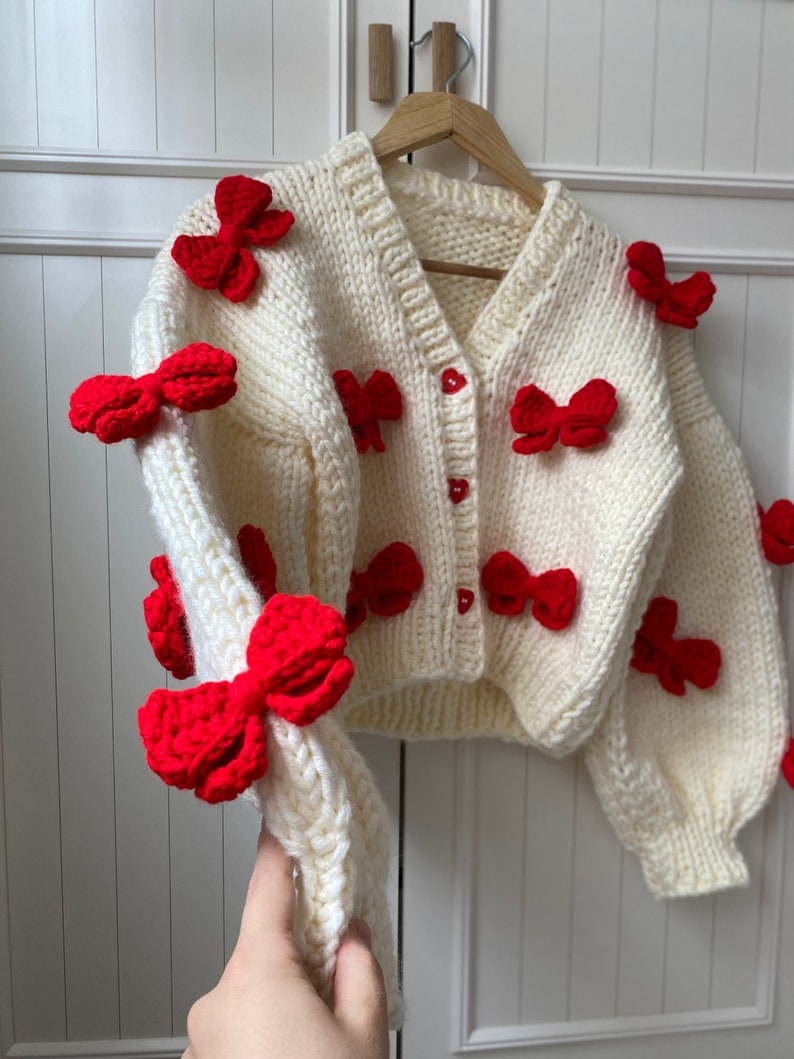 Mysisloops Red Bows Cardigan, Chunky Cropped Cardigan for Woman, White ...