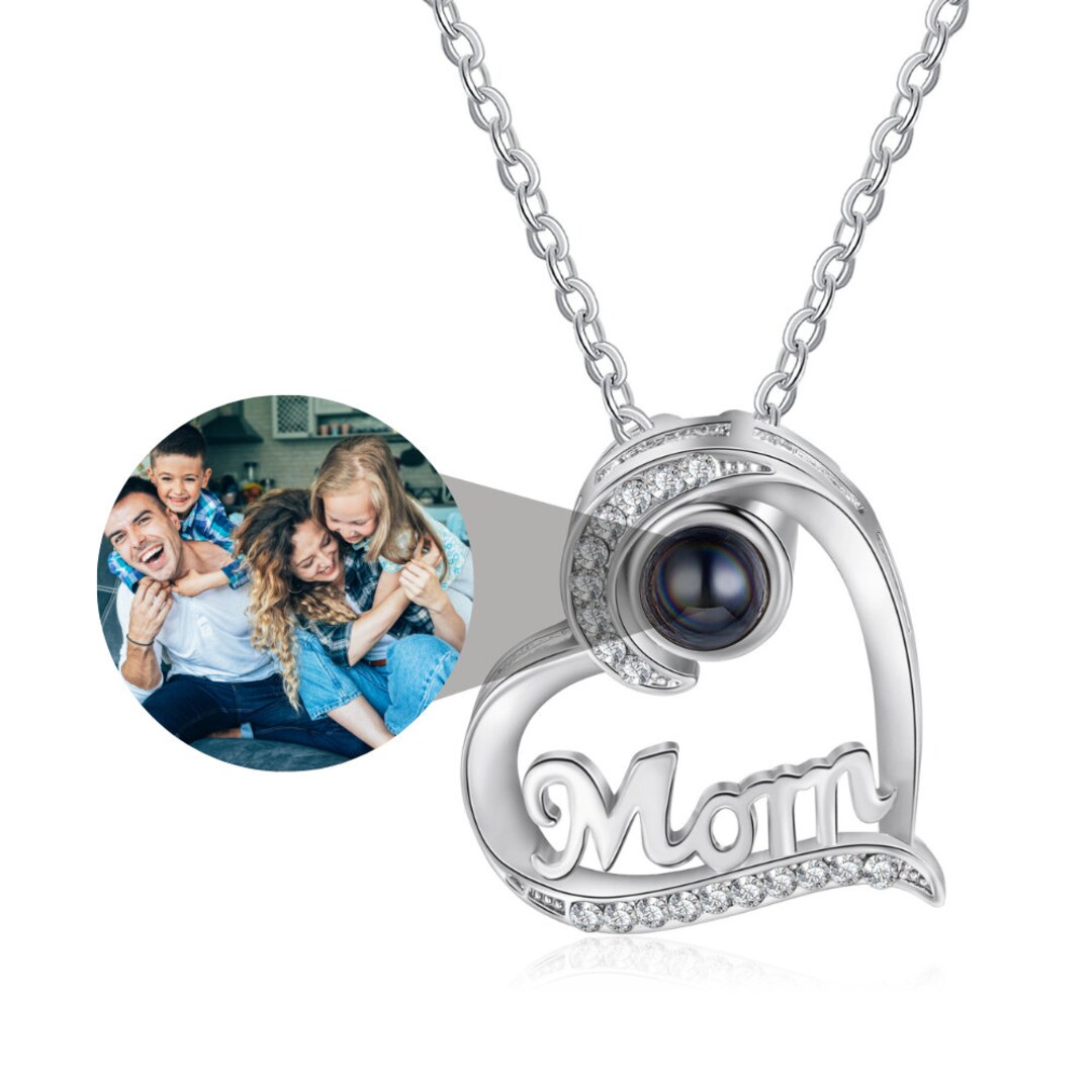 Personalized Photo Projection Heart Pendant Necklace for Mom, Gift for ...