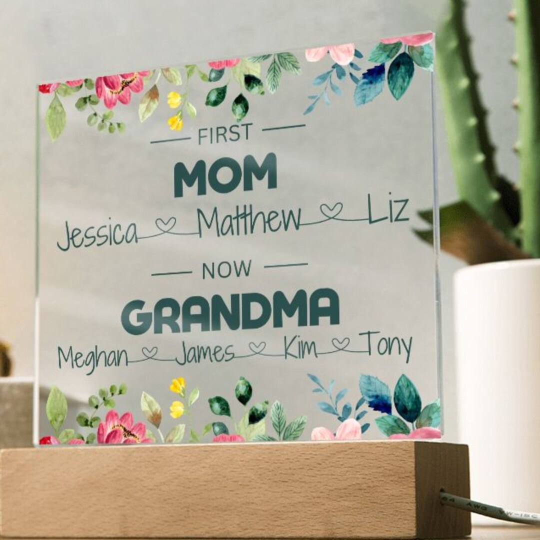 Customized Mothers Day Stand, Children and Grandchildren Name Plaque ...