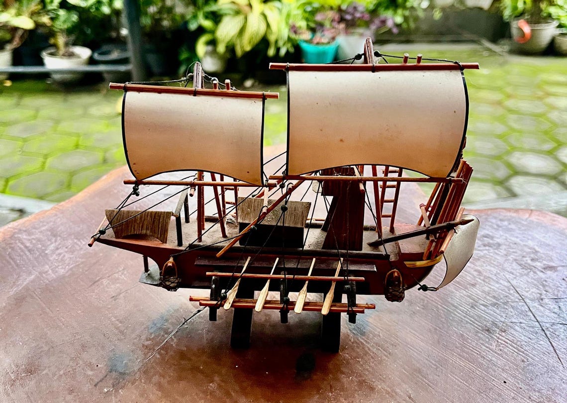 Legendary Miniature Majapahit " Djong " Ship | Gift for Grandfather ...