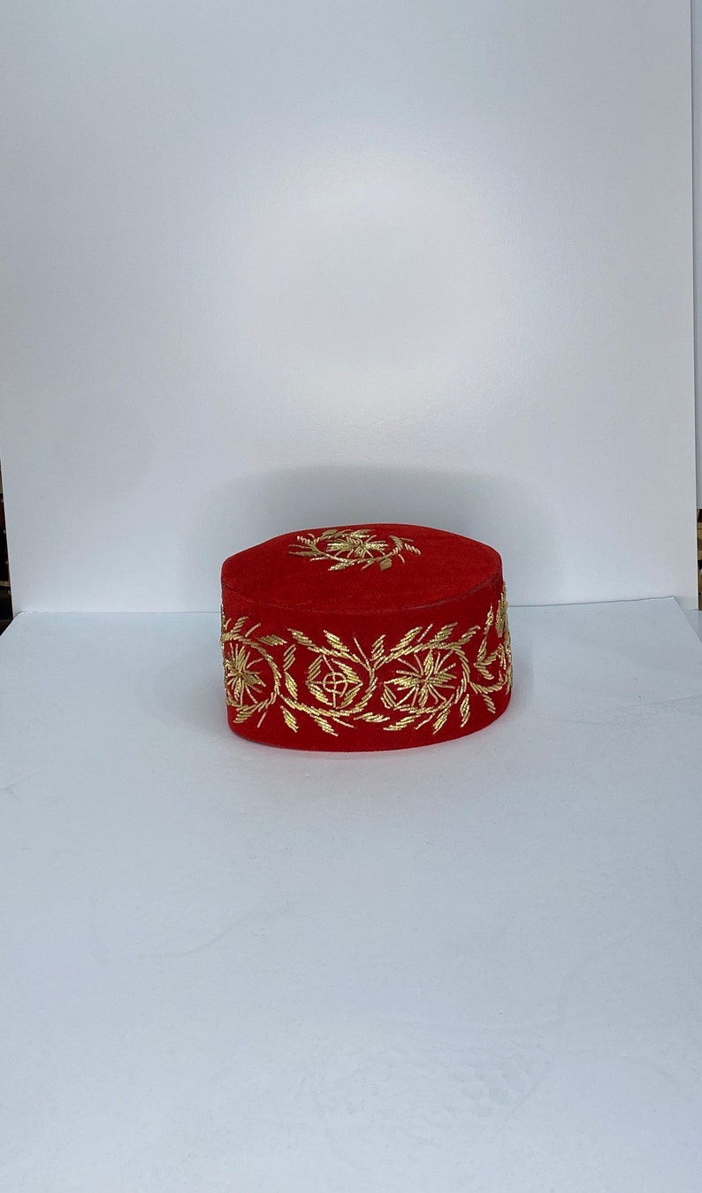 Stylish Odogwu's Red Igwe Hat, Igbo Chieftaincy Wedding Red Hat, Ozo ...