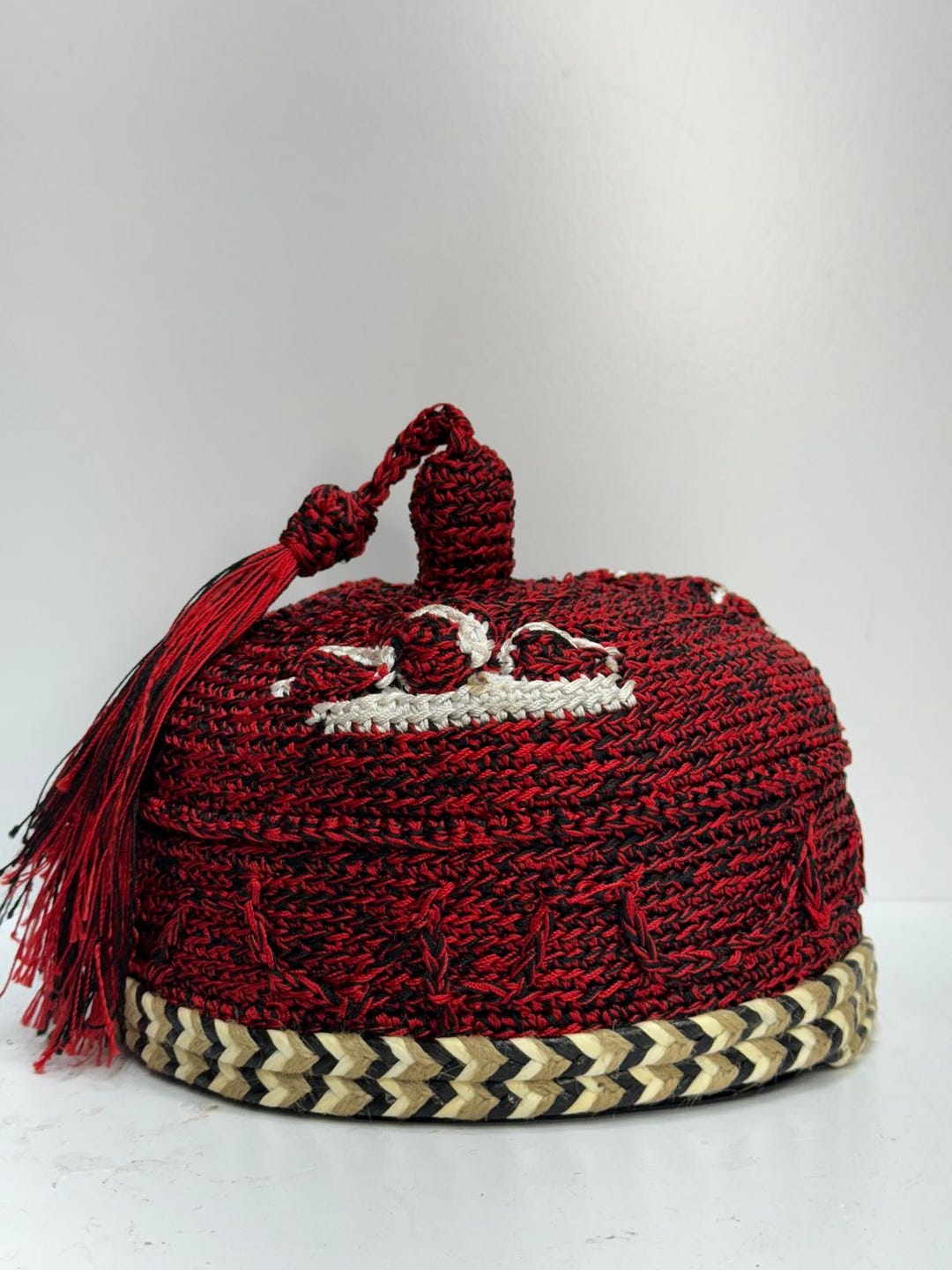 Authentic Igbo Ozo Cap: Nigerian Velvet Chieftaincy Wedding Hat - Etsy
