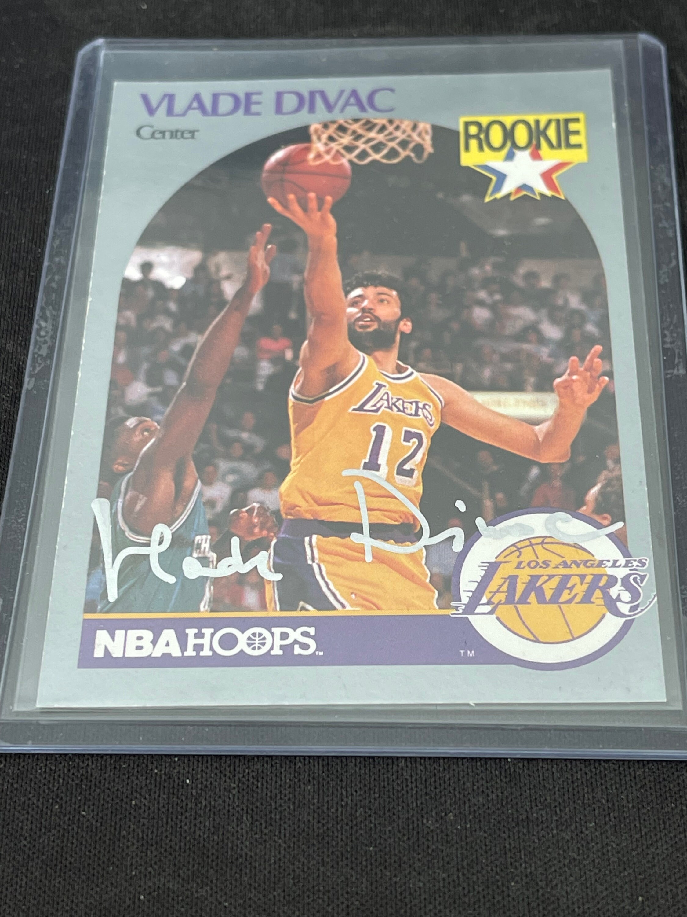 All 4 Cards HOF 1990 Hoops Vlade Divac Autographed ROOKIE RC 384 and 154 & Autograph 1990-91 ...