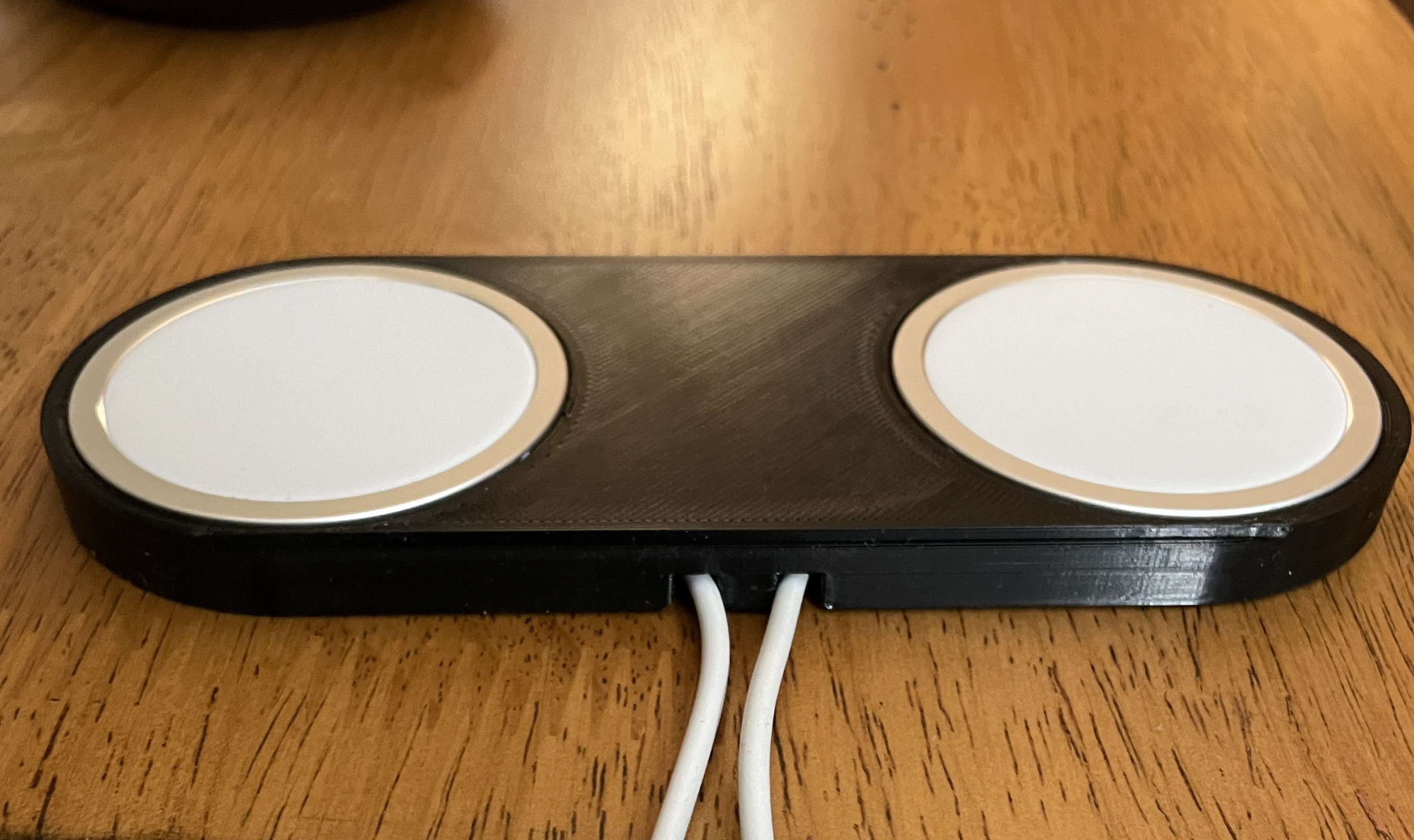 Dual iPhone Magsafe Charger - Dual Docking Station - iPhone 12 -15, XR ...