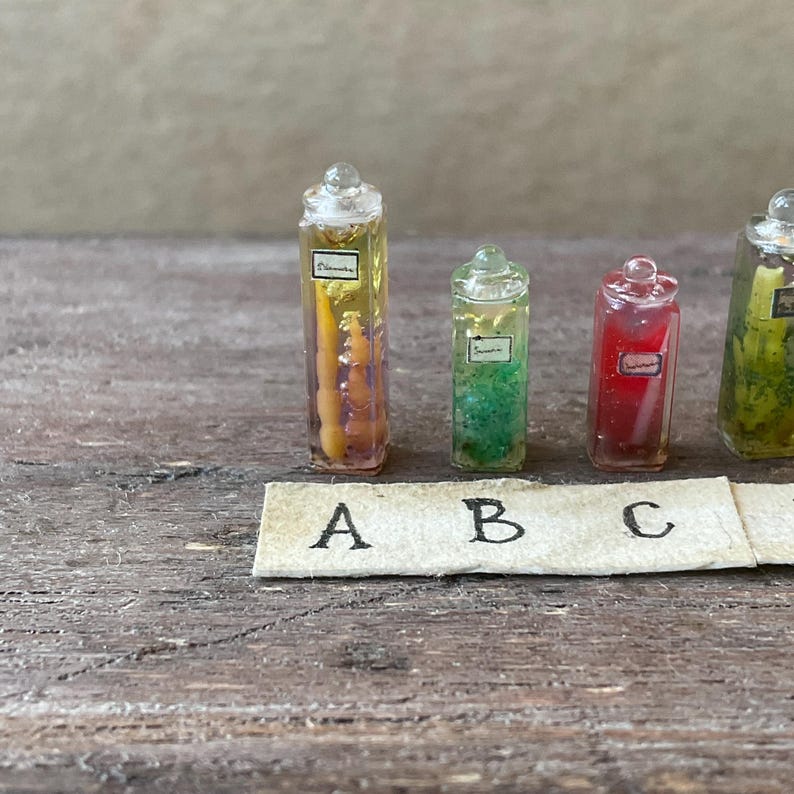 1:12 Scale Small Pickled Thing Apothecary Jar. - Etsy