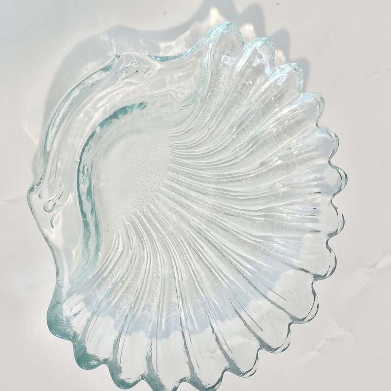 Shell Plate, Australian Vintage Glassware, Large Sea Shell Shaped Dish ...