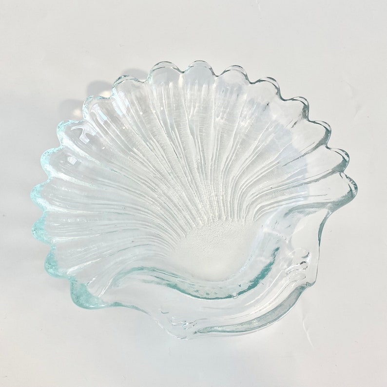 Shell Plate, Australian Vintage Glassware, Large Sea Shell Shaped Dish ...