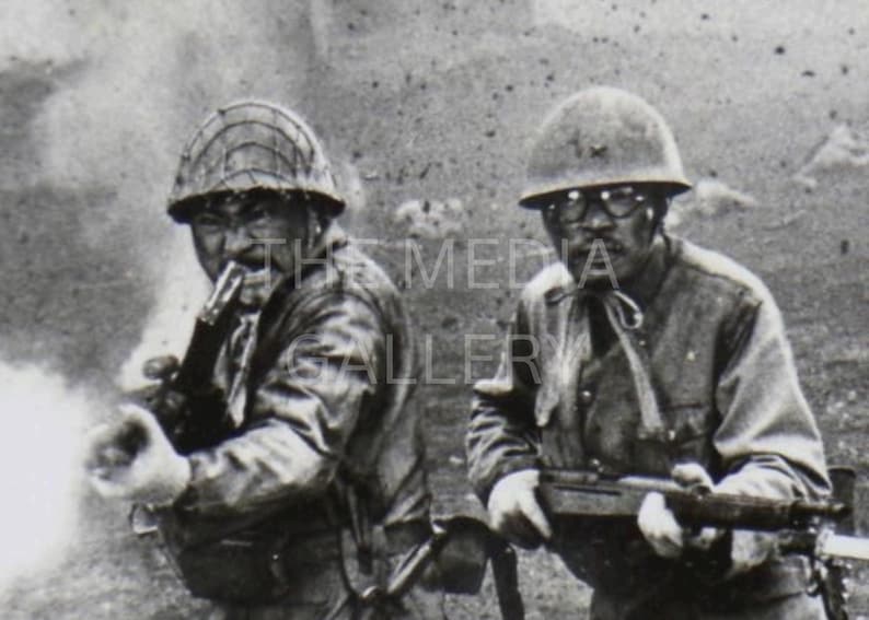 Japanese Soldiers Attack, WW2 Art Photo Print - Samurai, Seppuku ...