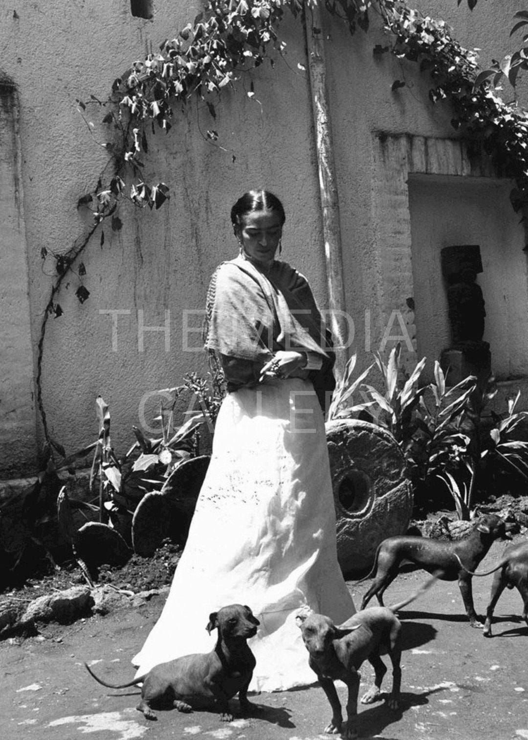 Frida Kahlo & Xoloitzcuintle Dog Photo Print - Vintage Old Photo ...