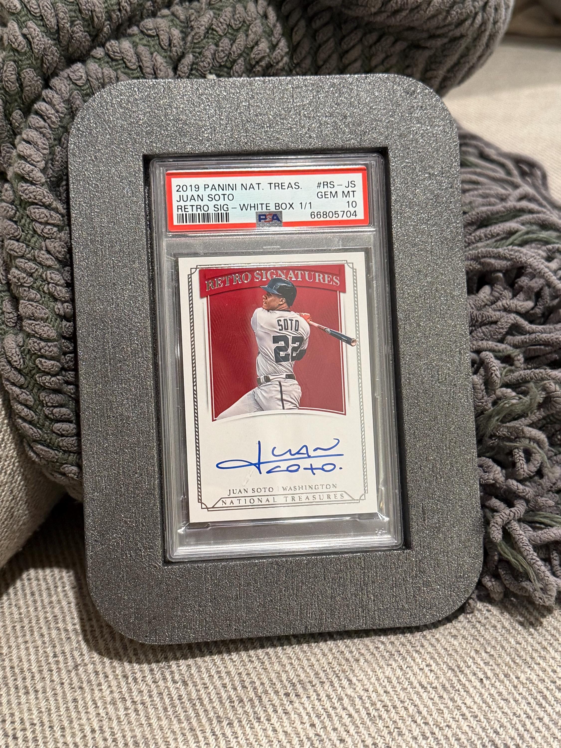Custom Wall Display for Sports Cards - PSA, Onetouch, Top Loader - Etsy