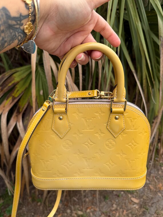 Authentic Louis Vuitton LV Hand Bag Alma BB YELLOW V… - Gem