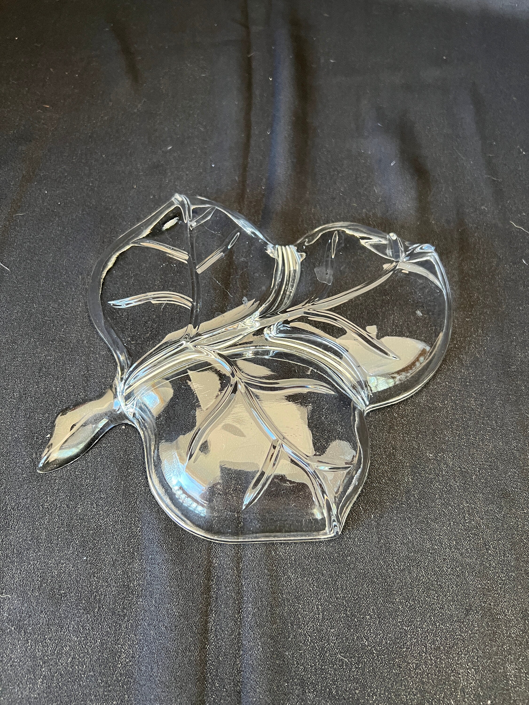 Home & Living Clear Glass Fern Leaf Pattern Divided Relish Dish Set of ...