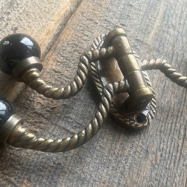Victorian Style Hook - Etsy