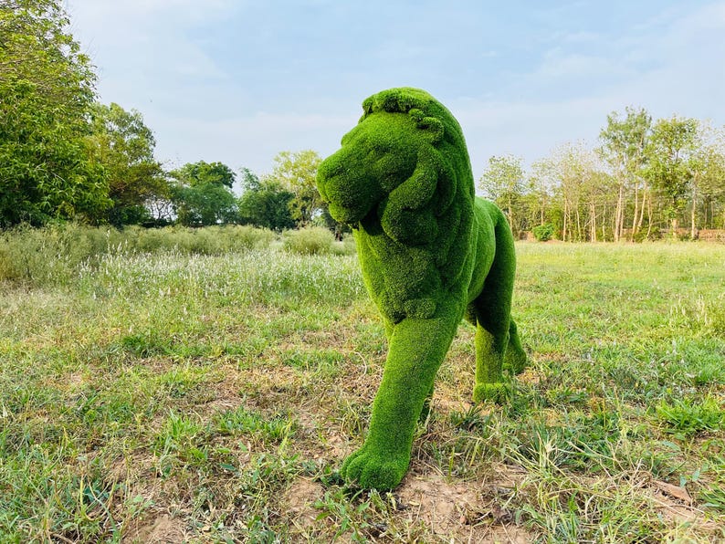 Animal Topiary Green Standing Lion is Made of Fibreglass and Artificial ...