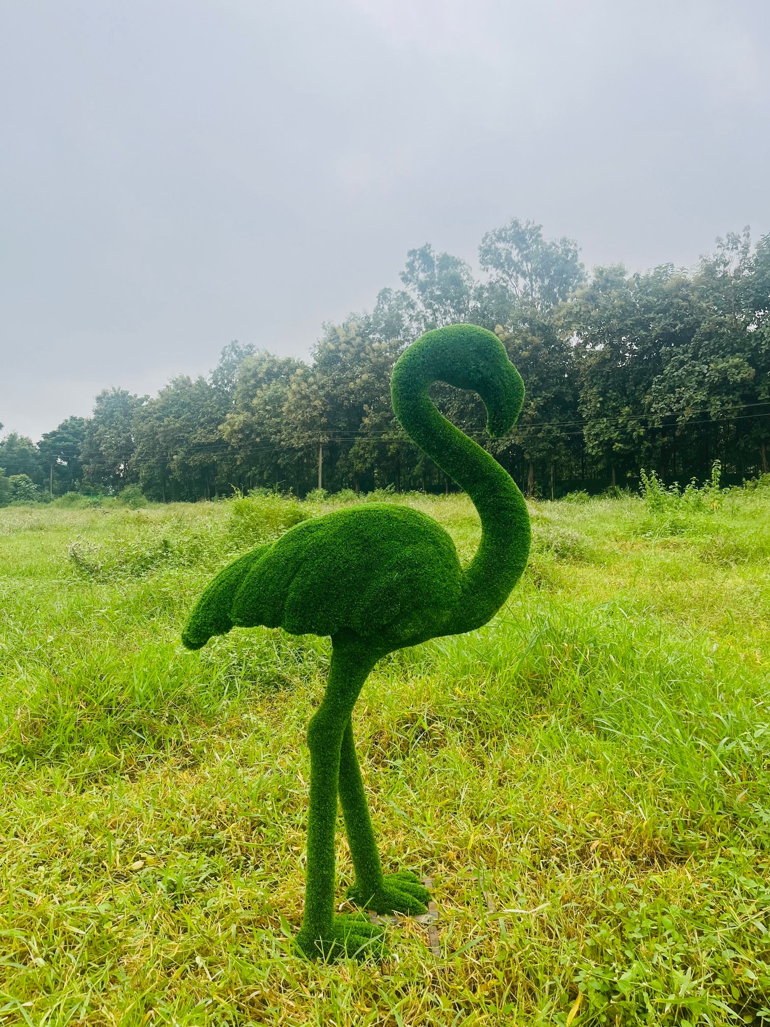 Animal Topiary Green Standing Flamingo is Made of Fibreglass - Etsy