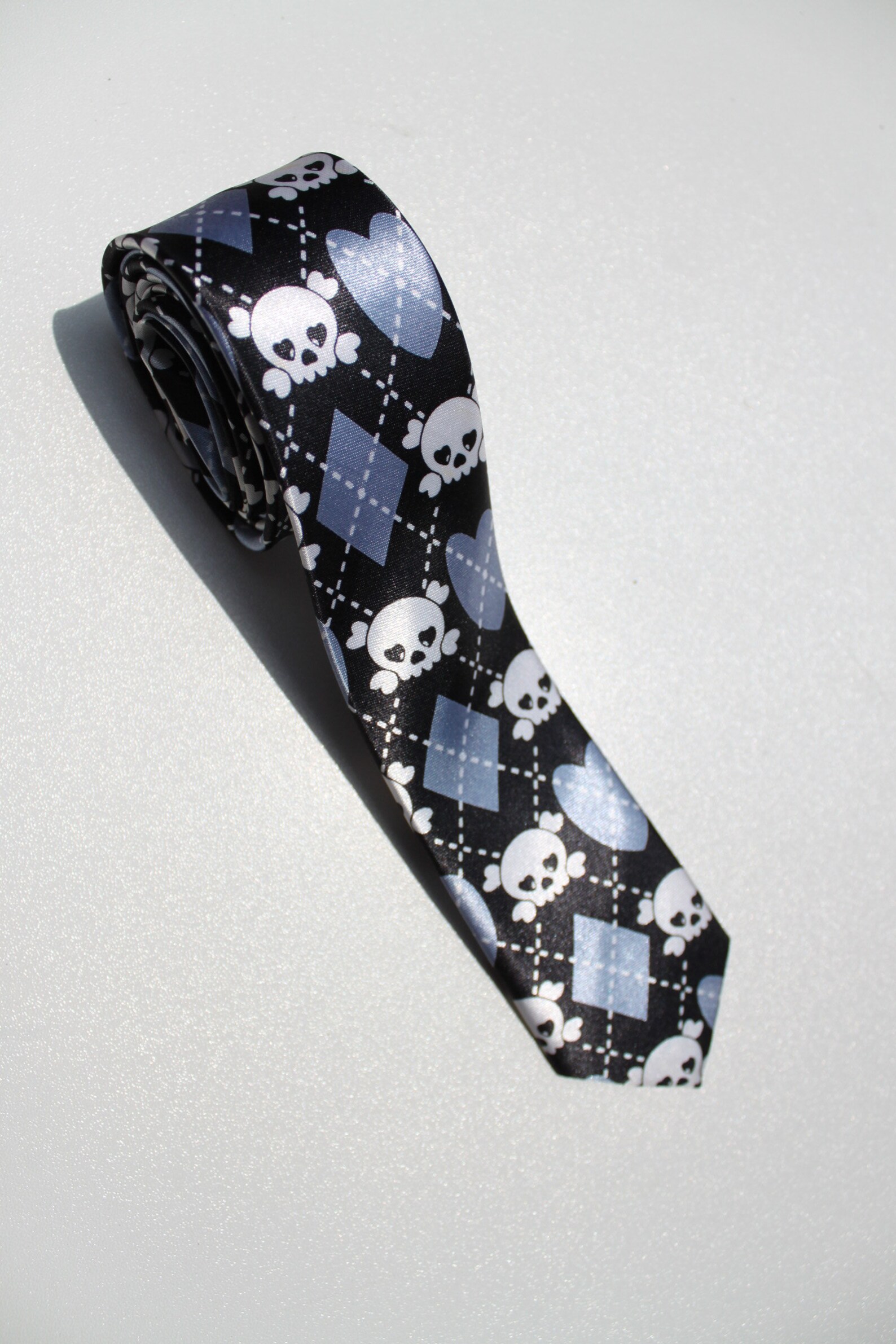 Kawaii Emo Girls Skull Crossbones Eyepatch Pirates Jolly Roger ...