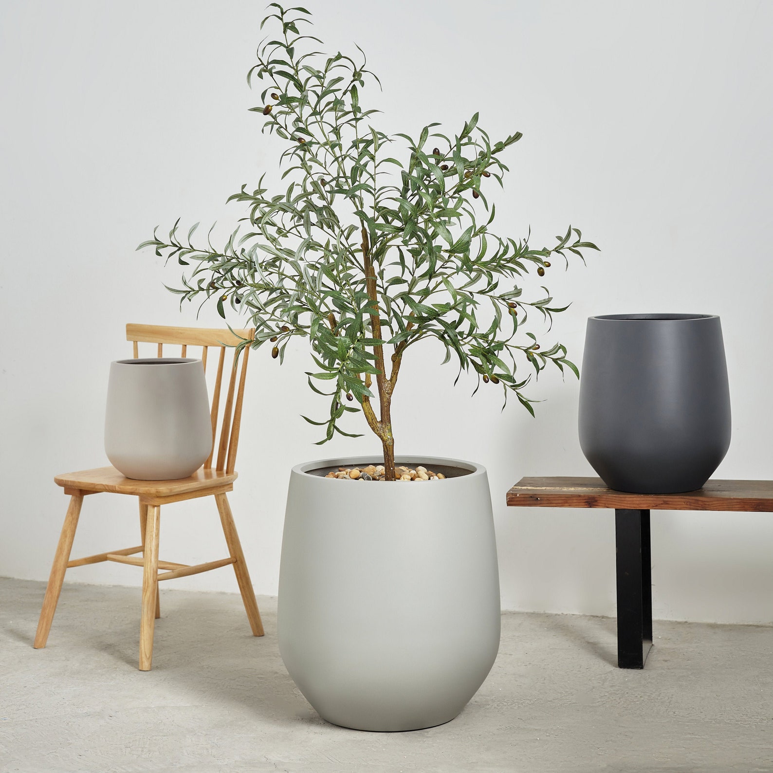 Indoor/outdoor Large Nordic Minimalist Fiberstone Lightweight Round ...
