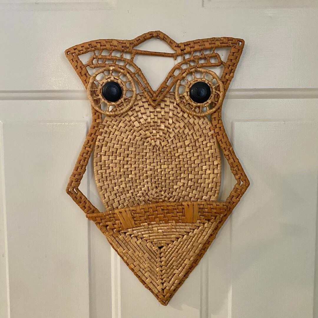 1970s Wicker Owl Pouch Wall Hanging - Etsy