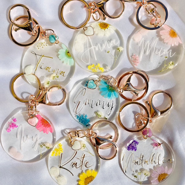 Resin Flower Keychain - Etsy