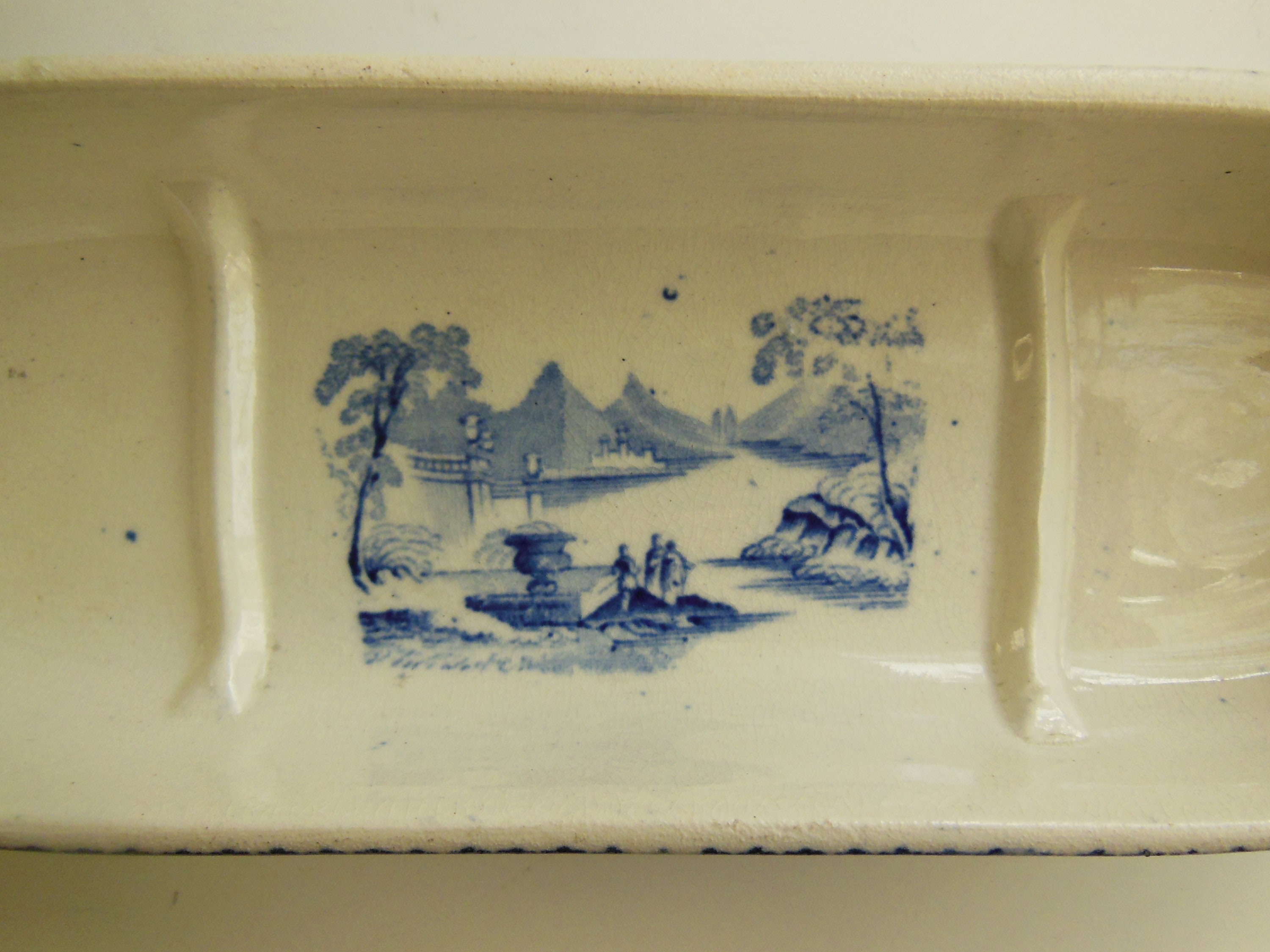 Victorian Staffordshire Toothbrush Razor Quill Box Blue & White ...