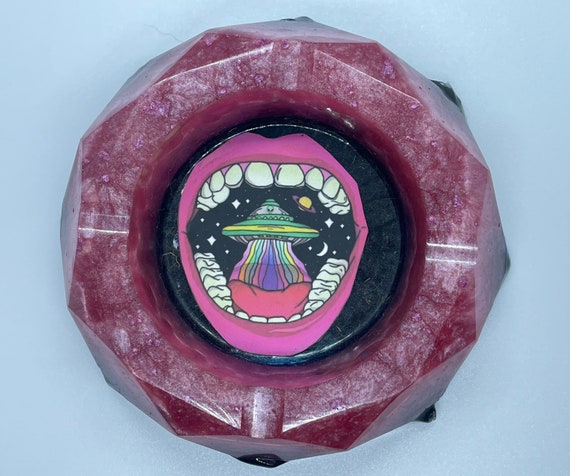Collectibles Trippy Lady Ashtray Art & Collectibles Tobacciana etna.com.pe