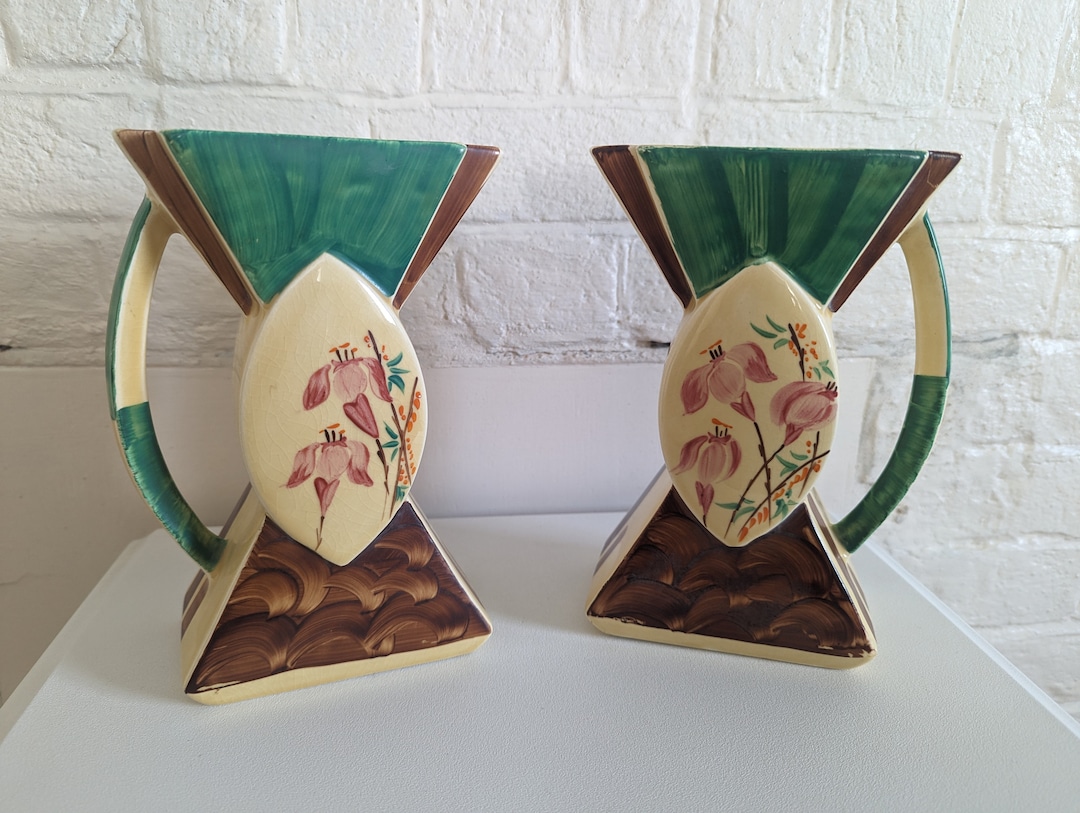 Pair of Myott Son & Co Art Deco Classic Bowtie Vases. Hand Painted ...