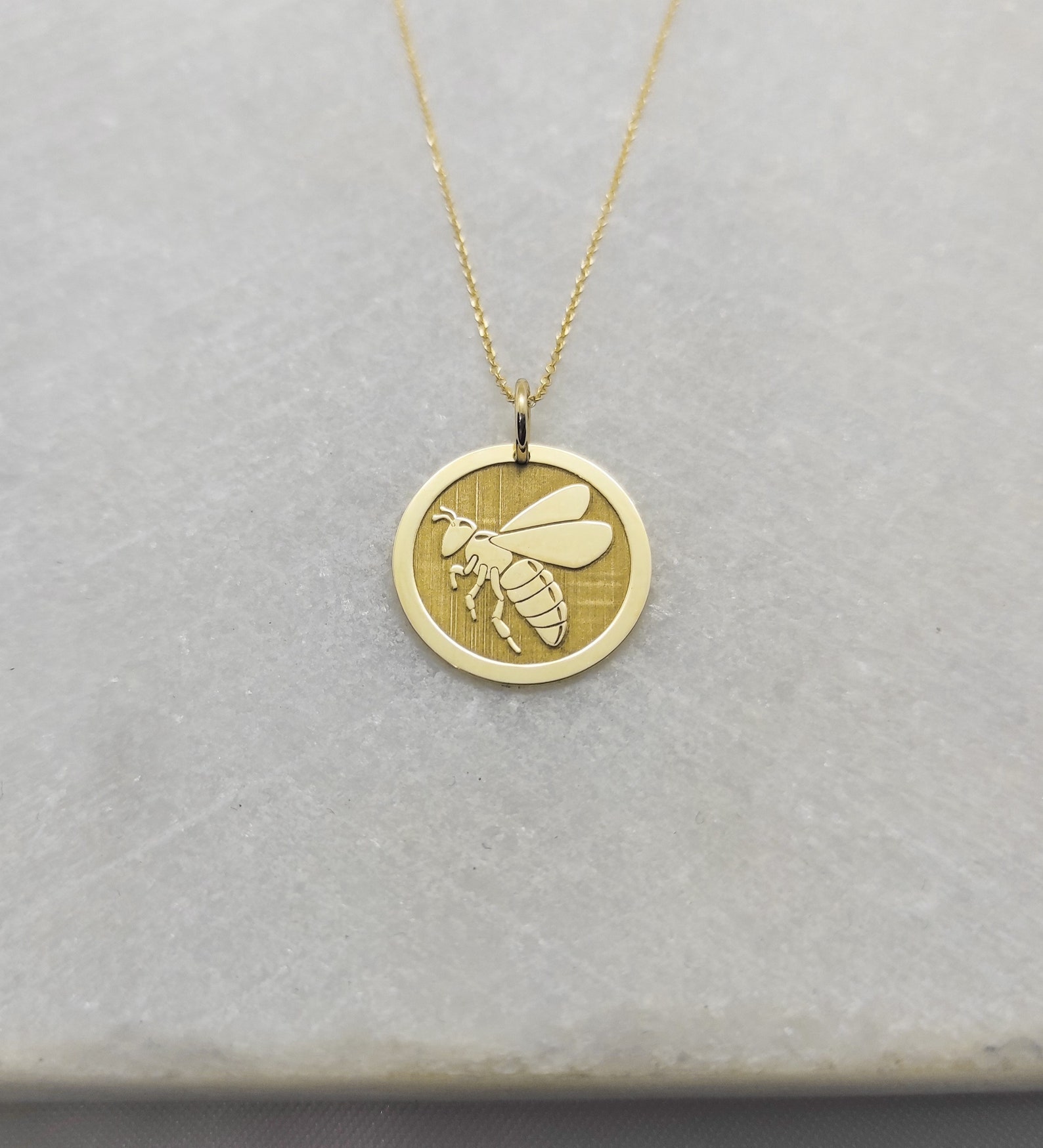 14K Solid Gold Bee Pendant Engraved Bee Necklace Dainty Bee - Etsy