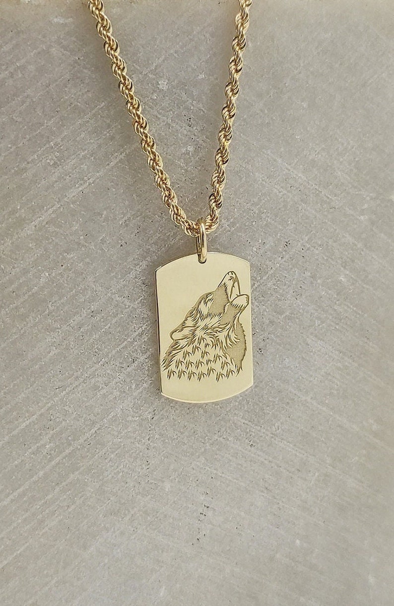 14K Gold Howling Wolf Pendant Necklace: Engraved Dog Tag Jewelry - Etsy