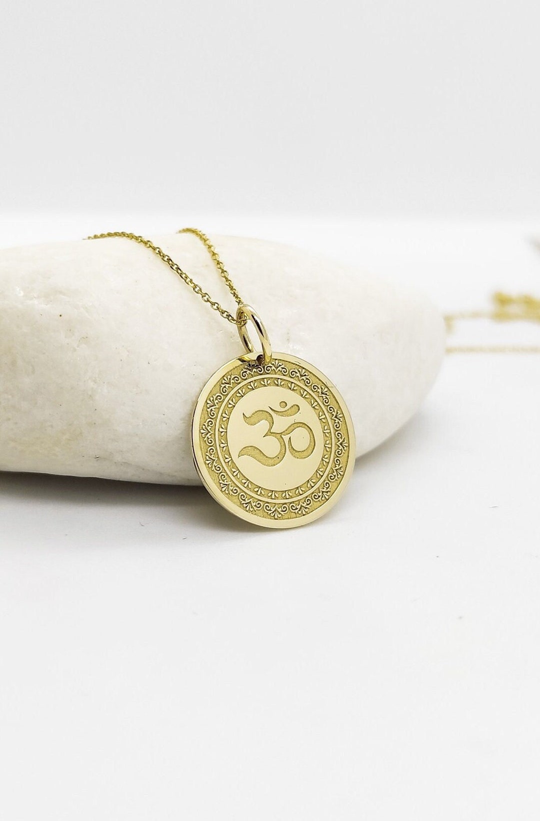 14K Real Gold Om Disc Pendant, 14K Solid Gold Om Necklace, Personalized ...