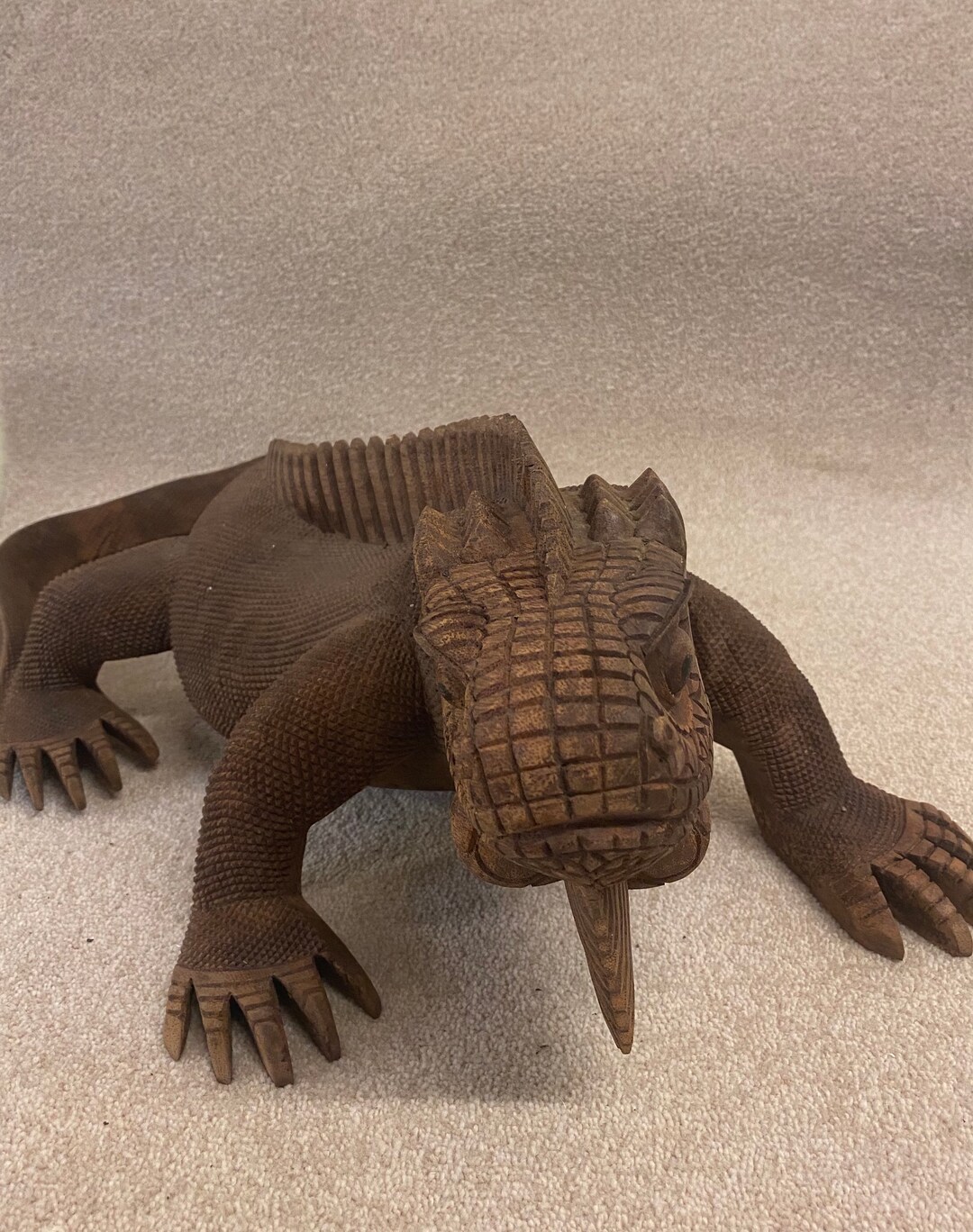 Hand Carved Komodo Dragon - Etsy
