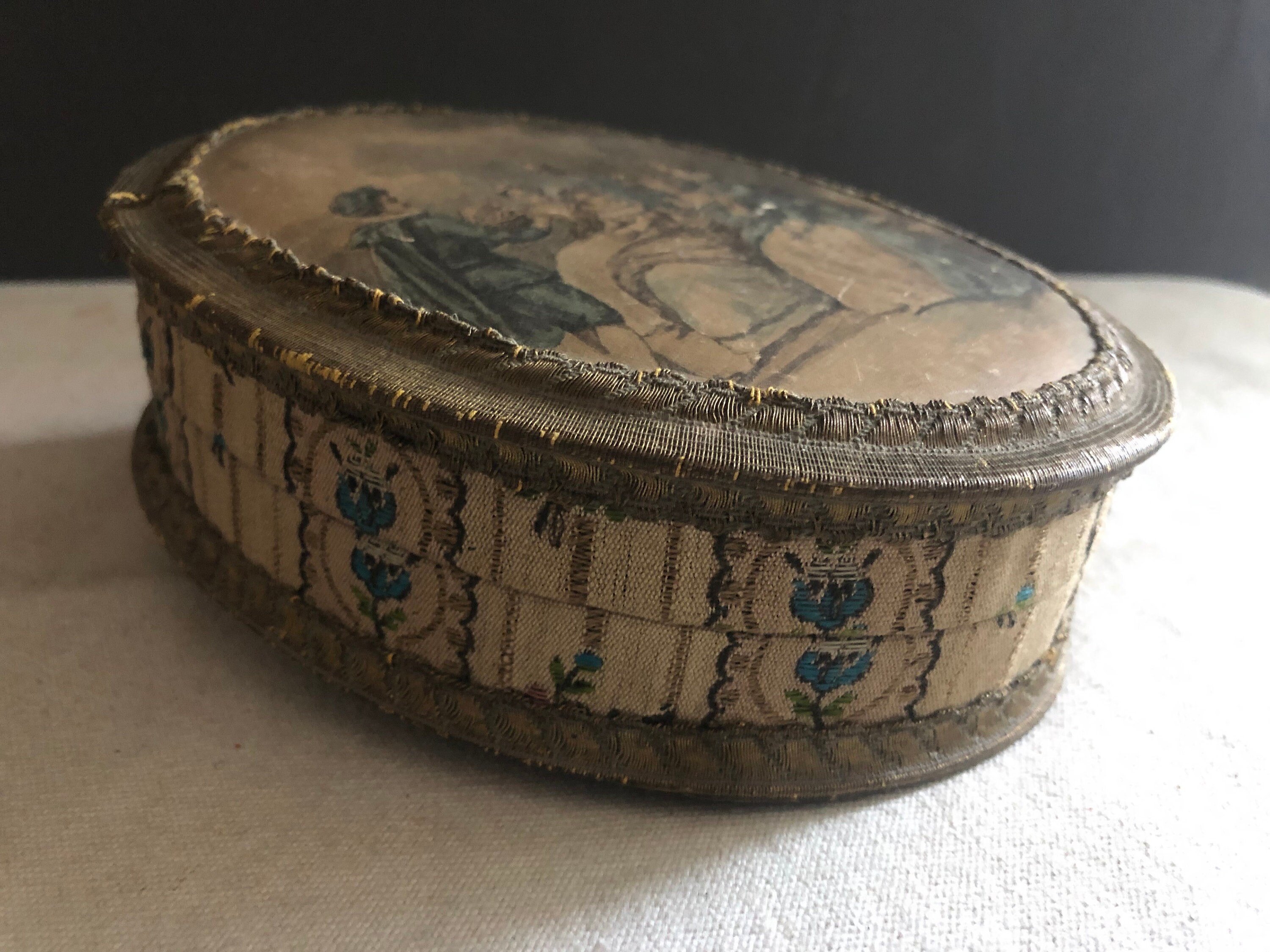 Antique Chocolate Box Antique Oval Box Antique Romantic - Etsy
