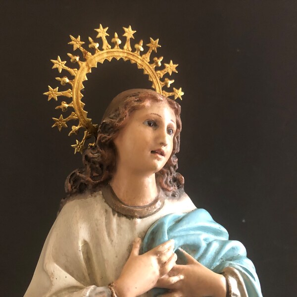 Virgin Mary Glass Eyes Statue - Etsy