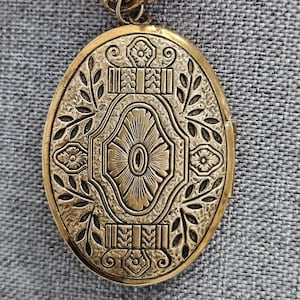 Vintage Gold Plated Brass Locket - Etsy