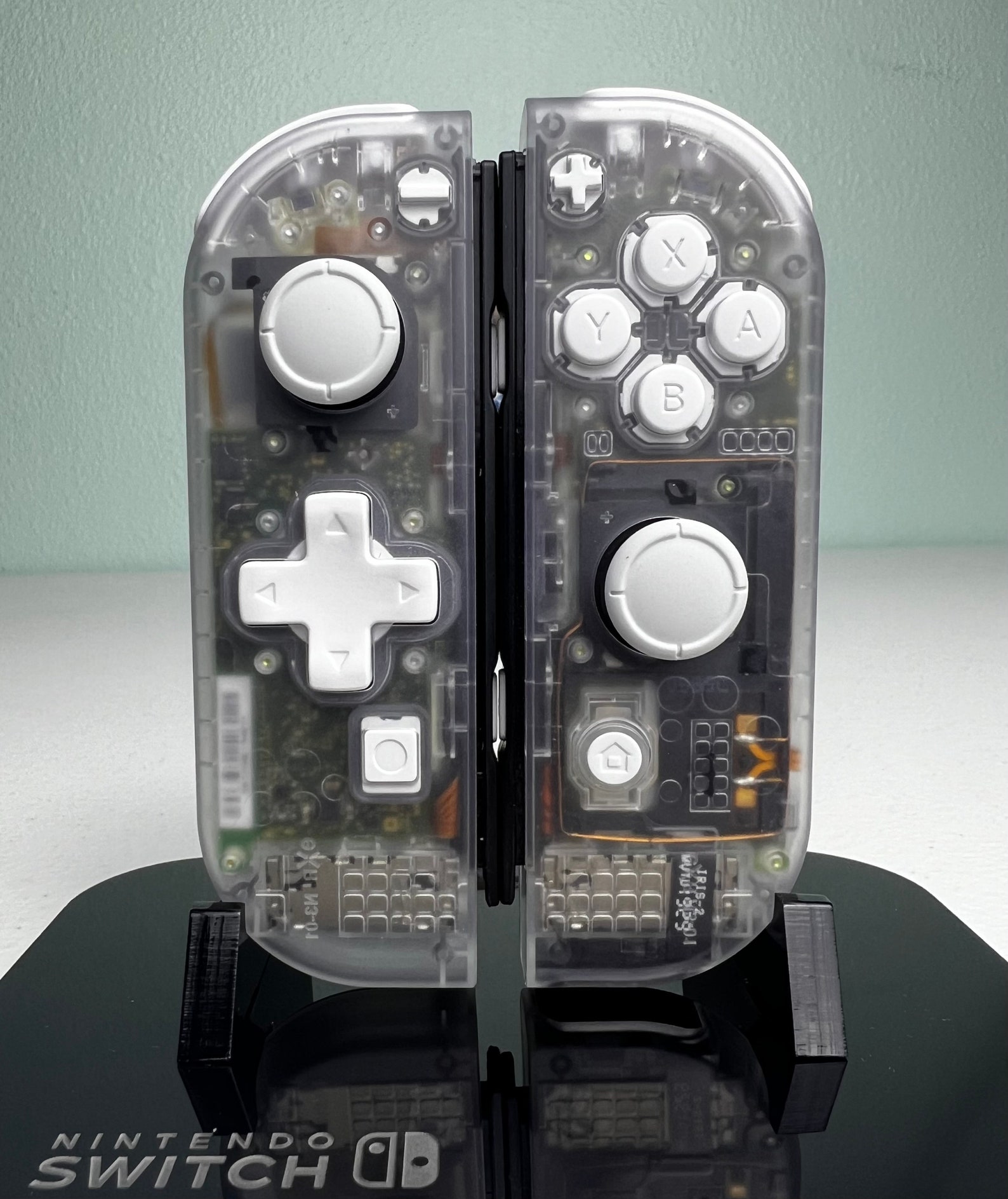 Transparent Clear DPAD - White Accents - Custom Joycons for the Nintend ...