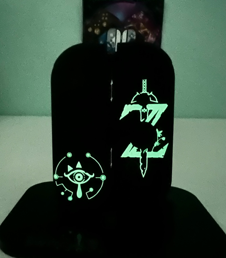 Zelda Theme - Glow in the Dark - RGB LED - Custom Joycons for the ...