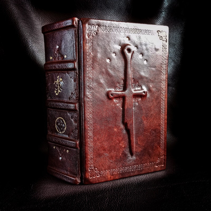 Lord of Rings Leatherbound - Etsy
