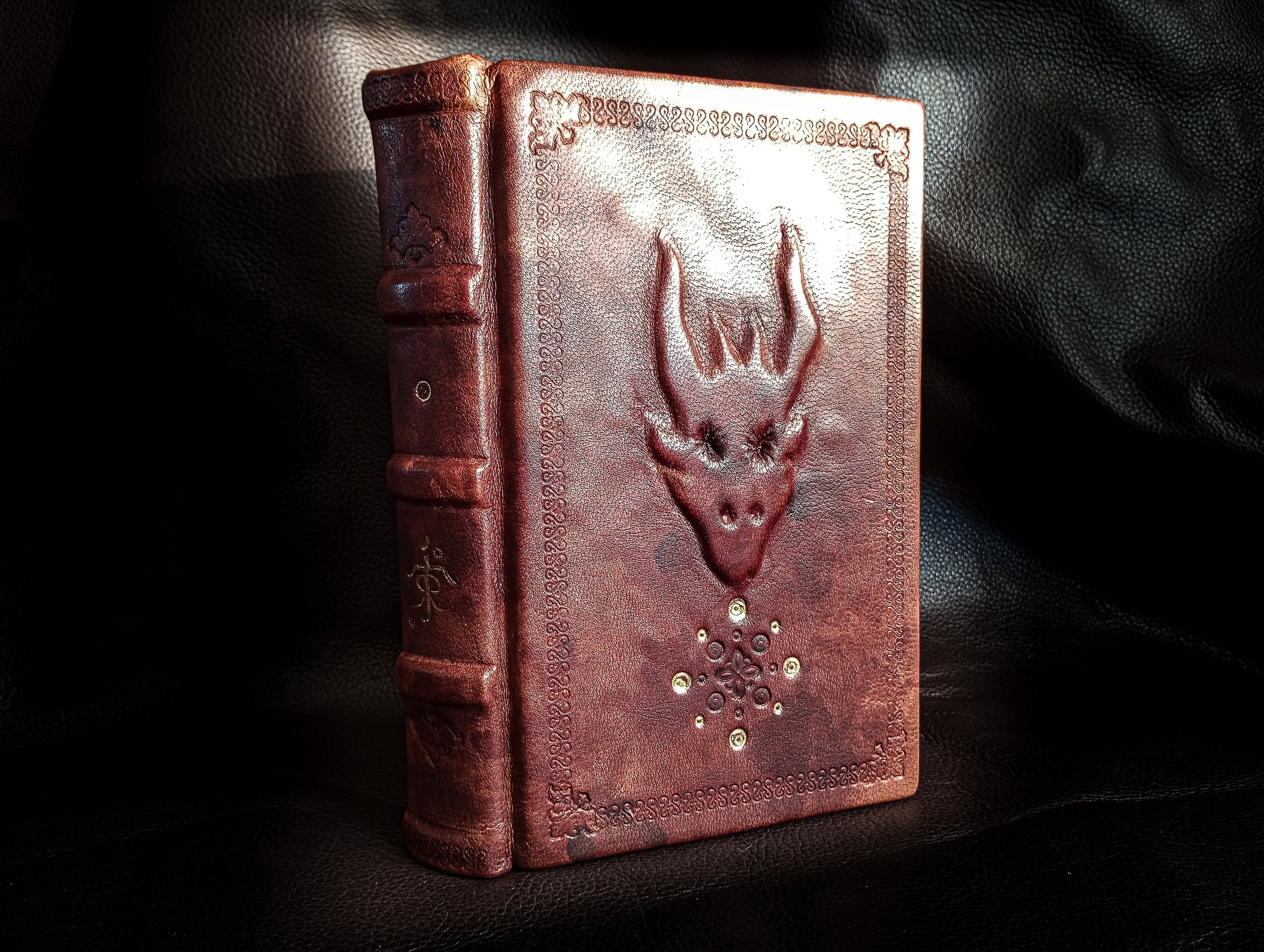 Tolkien's the Hobbit, Deluxe Gothic /medieval /grimoire Style, Leather ...