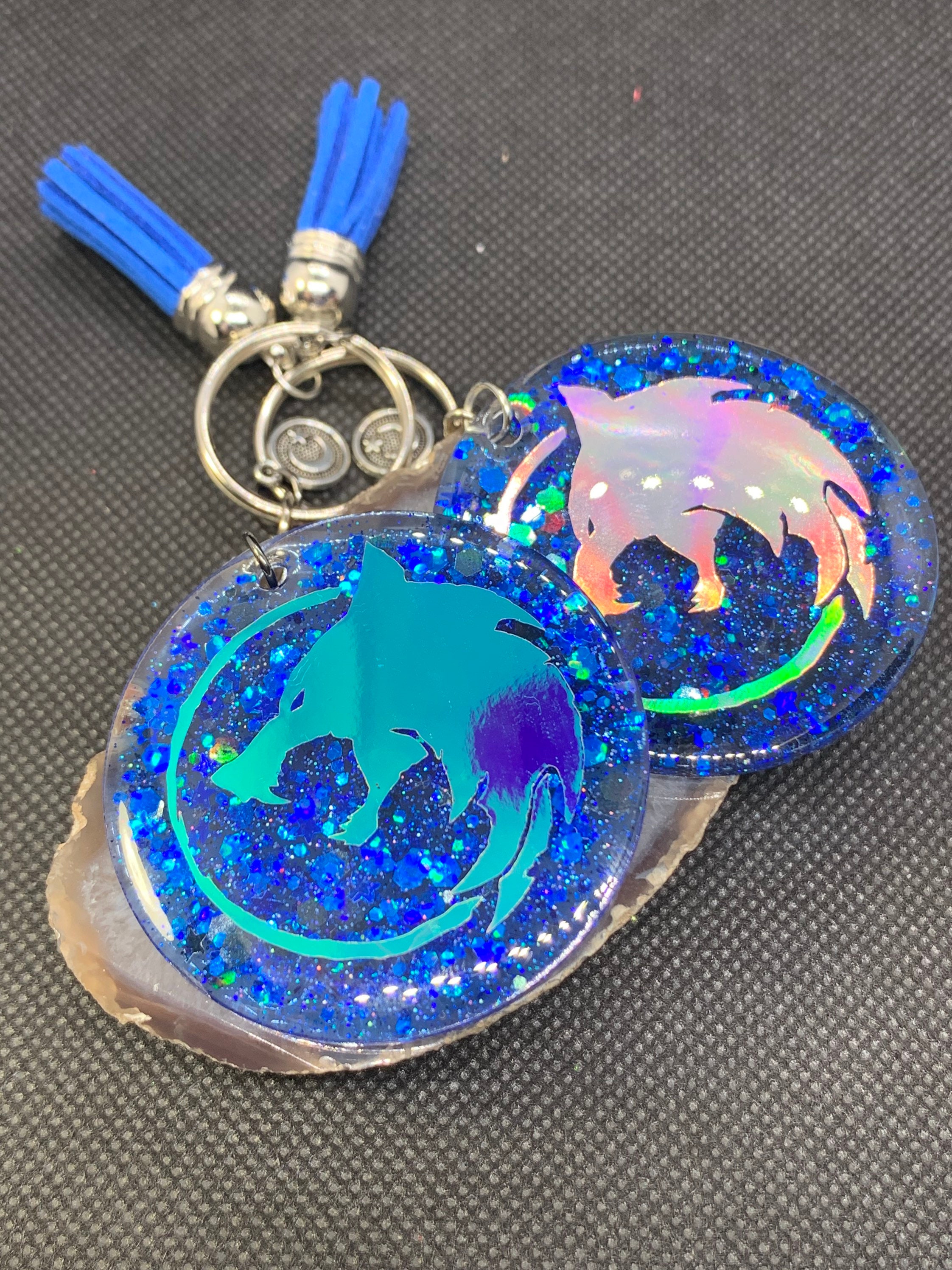 Witcher White Wolf Keychain Various Resin Colors - Etsy