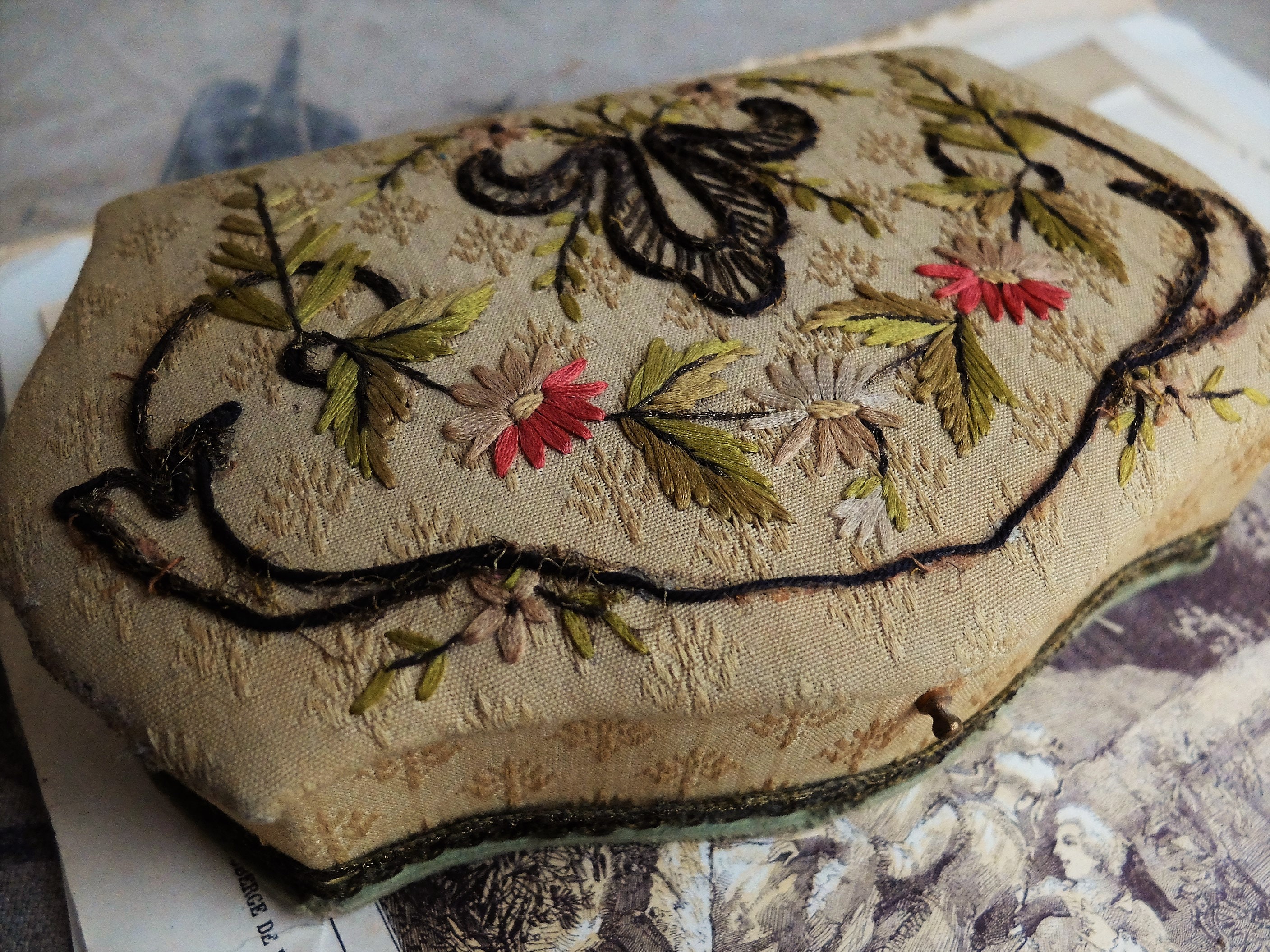 Antique Embroidery Box/ French Boudoir Box/ Hand Embroidered - Etsy