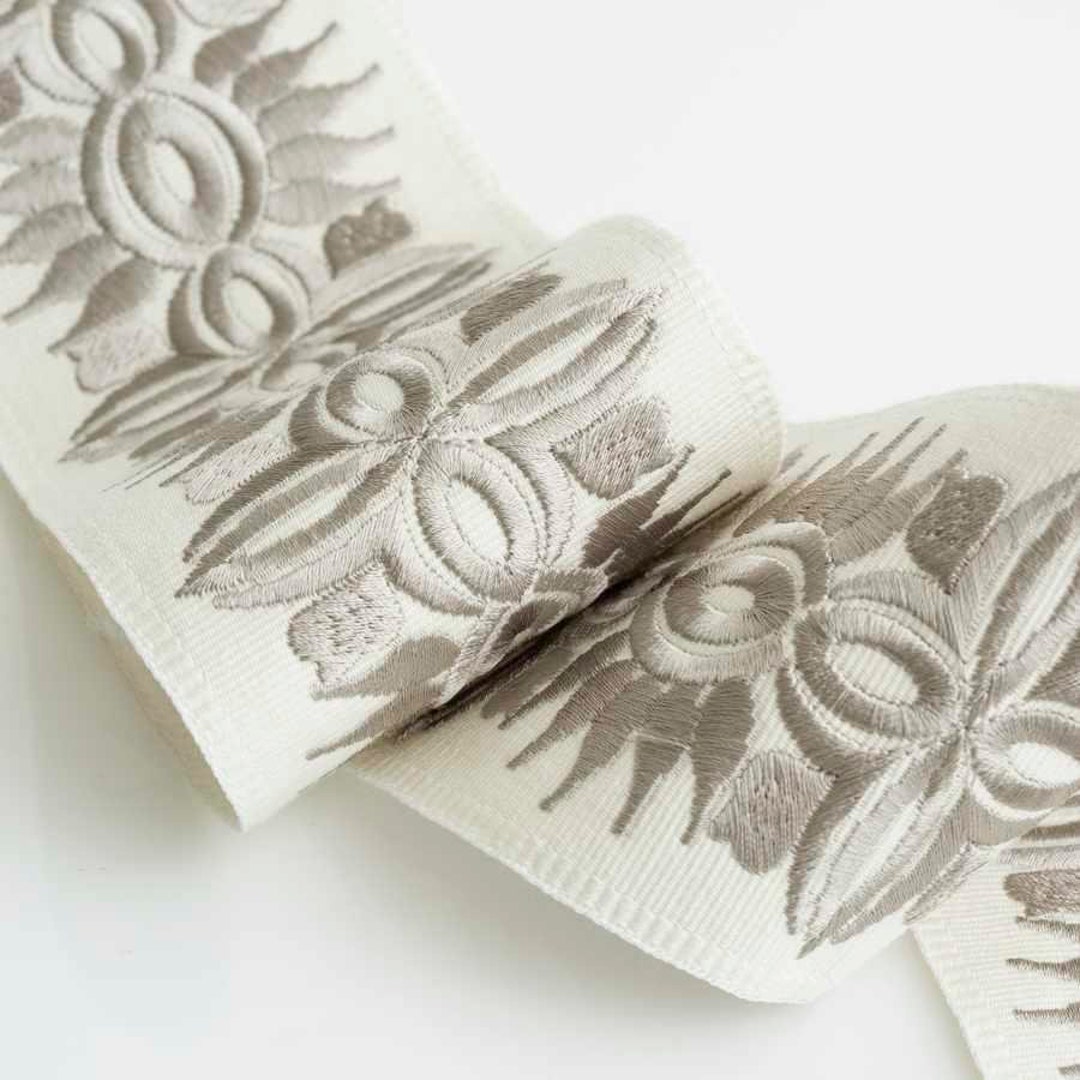 FT-0248 - 2.5 Inch Wide - Decorative Trim by the Yard- 3 Colors - Free ...