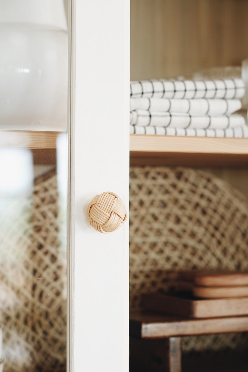 2 Piece Natural Rattan Knobs, Rattan Handle, Bamboo Door Knobs, Rattan Drawer Knobs & Pulls - Etsy