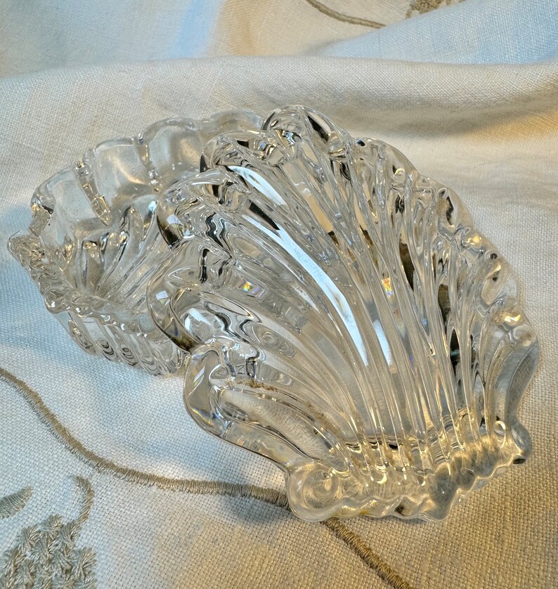 Clear Glass Shell Shaped Lidded Trinket/jewelry Dish - Etsy