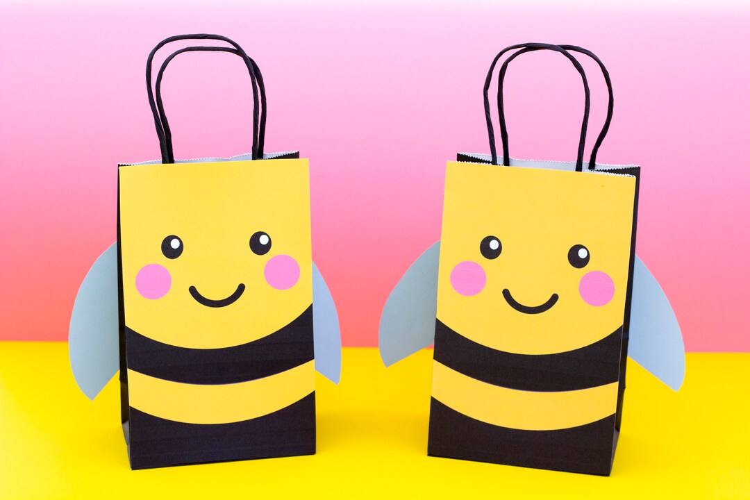 Bumble Bee Favor Bags - Cute as a Bee - Bumble Bee Treats - Pink and ...